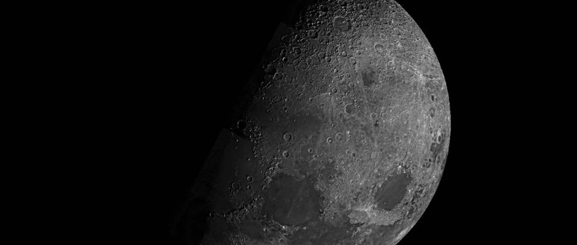 Search is on to find out why the Moon is rusting - IT-Online