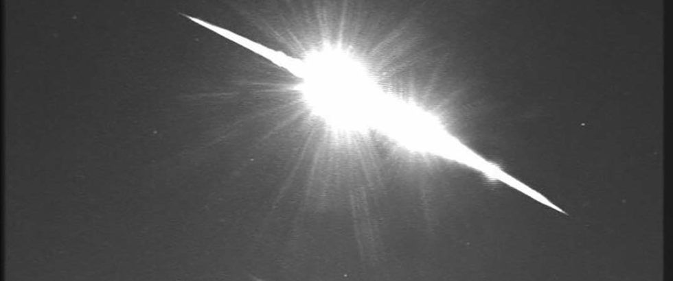 Meteor explodes in dramatic fireball over the UK - IT-Online