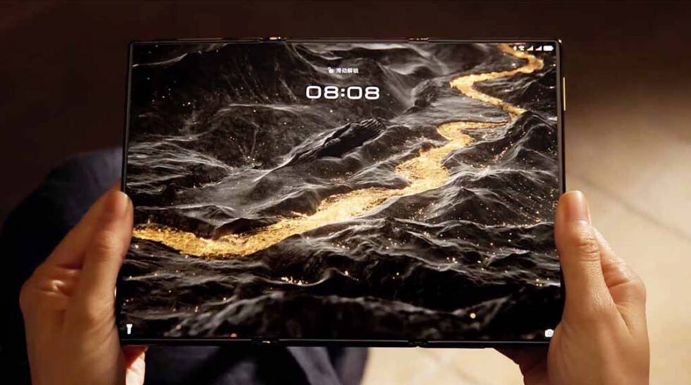 Huawei unveils first tri-fold smartphone - IT-Online