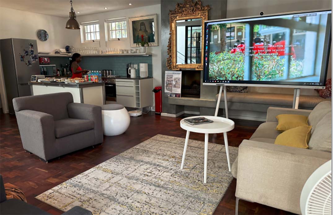 Fibre to the room improves home connectivity - IT-Online